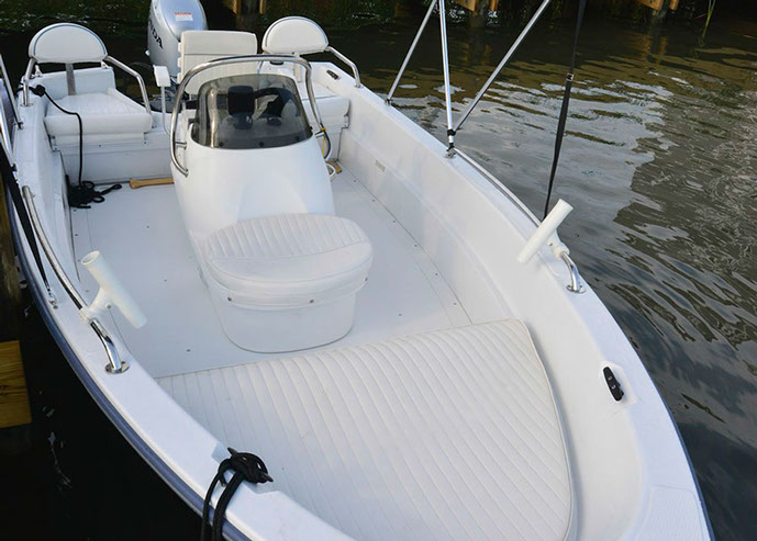 Topsail Boat Rental - Topsail Boat Rentals - 15 Foot Center Console